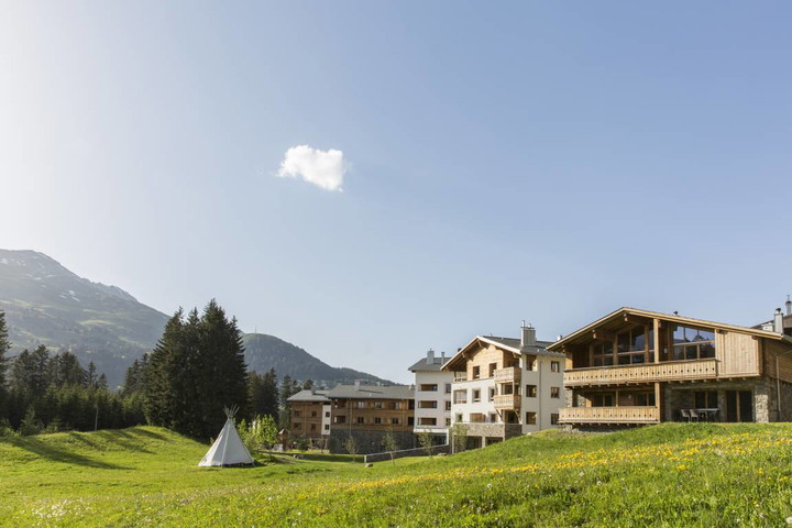 80 M² Apartment ∙ 2 Bedrooms ∙ 4 Guests - Lenzerheide