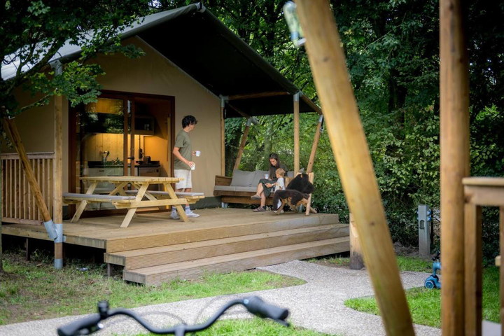 35 M² Chalet ∙ 2 Slaapkamers ∙ 4 Gasten - Ieper