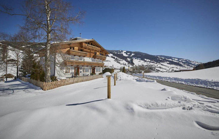 20 M² Hotel ∙ 1 Bedroom ∙ 4 Guests - Saalbach-Hinterglemm