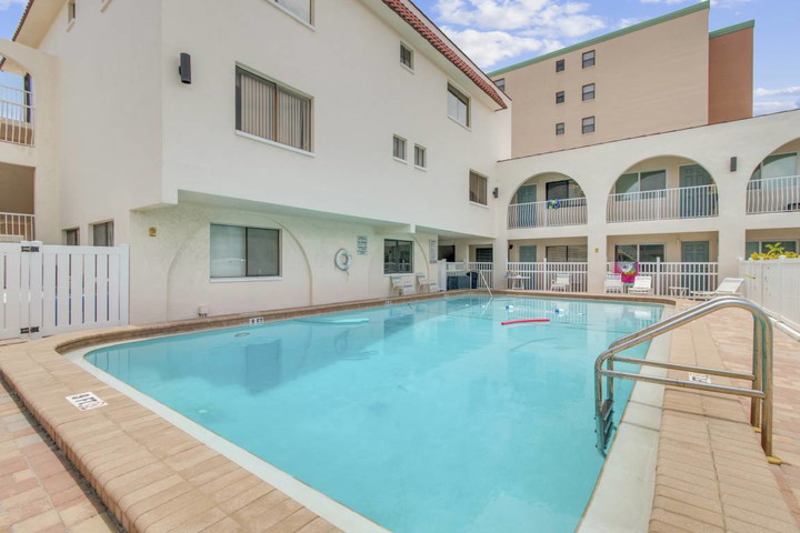 27 M² Condo ∙ 1 Bedroom ∙ 2 Guests - North Redington Beach, FL