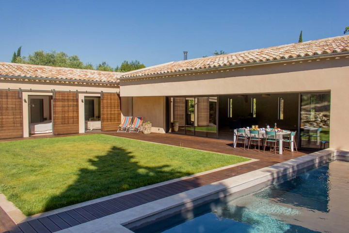 200 M² Maison De Vacances ∙ 4 Chambres ∙ 8 Personnes - Narbonne