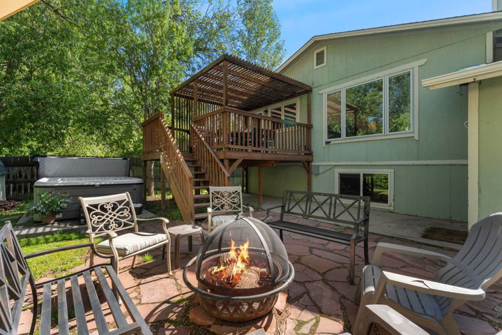 169 M² House ∙ 4 Bedrooms ∙ 10 Guests - Fort Collins, CO