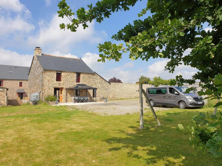 110 M² Gîte ∙ 4 Chambres ∙ 8 Personnes - Beauvoir