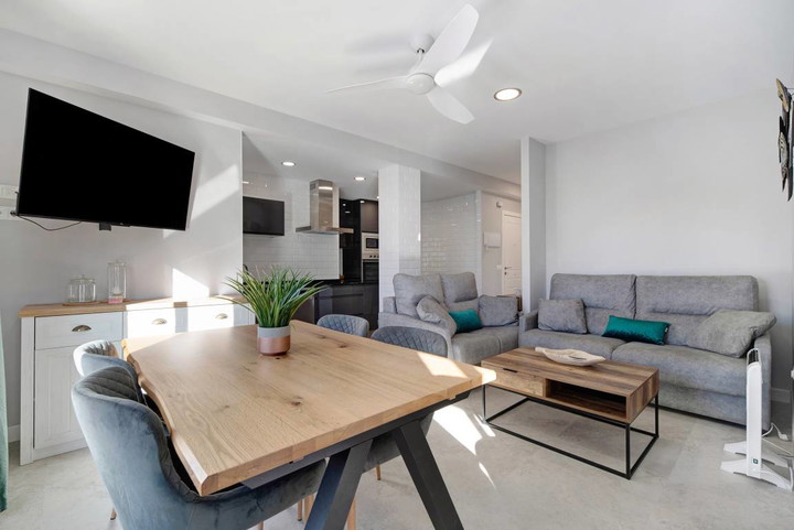 78 M² Appartement ∙ 2 Chambres ∙ 6 Personnes - Cadix