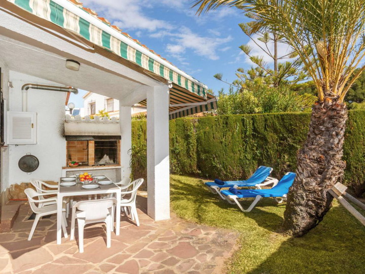 74 M² House ∙ 2 Bedrooms ∙ 6 Guests - Cambrils
