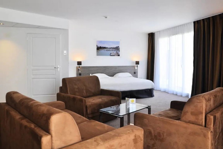 50 M² Hôtel ∙ 1 Chambre ∙ 4 Personnes - Guérande