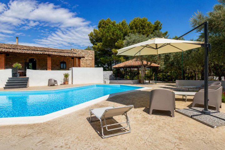 250 M² Villa Vacanza ∙ 4 Camere Da Letto ∙ 10 Ospiti - Chiaramonte Gulfi