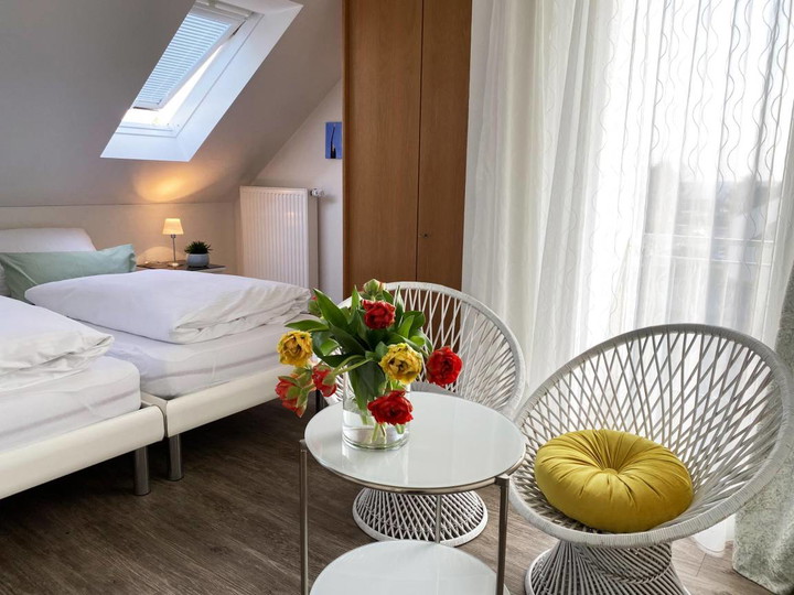 20 M² Hotel ∙ 2 Guests - Bergisch Gladbach