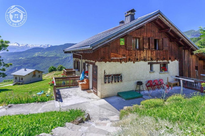 125 M² Gîte ∙ 4 Quartos ∙ 12 Hóspedes - Moûtiers