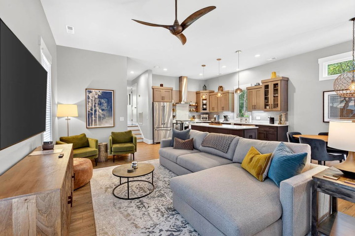 167 M² House ∙ 3 Bedrooms ∙ 8 Guests - Black Mountain, NC
