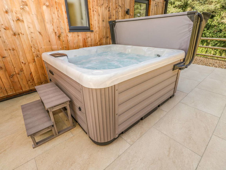 Cottage ∙ 2 Bedrooms ∙ 6 Guests - Wareham
