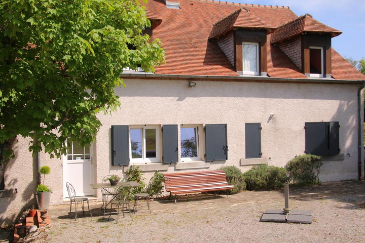 90 M² Gîte ∙ 2 Chambres ∙ 4 Personnes - Moulins