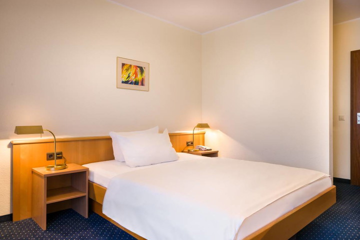 28 M² Ferienwohnung ∙ 1 Schlafzimmer ∙ 1 Gast - Rheinbach