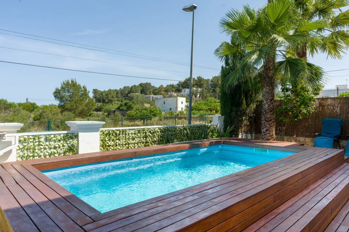120 M² Villa ∙ 3 Bedrooms ∙ 5 Guests - Ibiza City