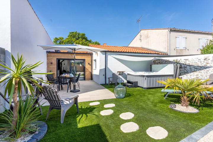 95 M² Maison De Vacances ∙ 3 Chambres ∙ 6 Personnes - La Barre-de-Monts