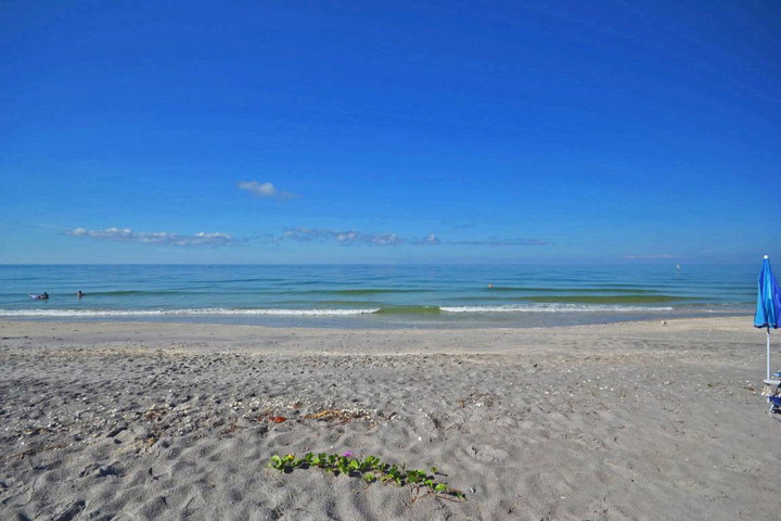 Cottage ∙ 2 Bedrooms ∙ 4 Guests - Captiva, FL