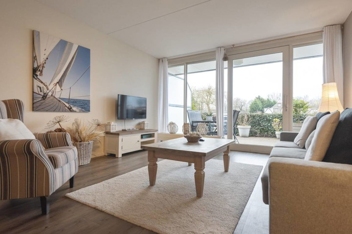 82 M² Apartment ∙ 1 Bedroom ∙ 4 Guests - Lisse