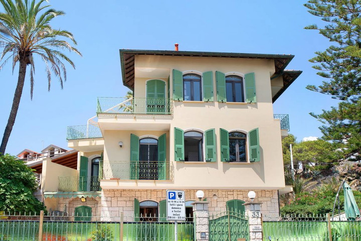 250 M² Villa Vacanza ∙ 5 Camere Da Letto ∙ 10 Ospiti - Ventimiglia