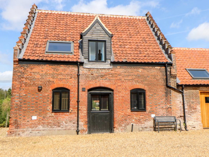 Cottage ∙ 2 Bedrooms ∙ 4 Guests - Norwich