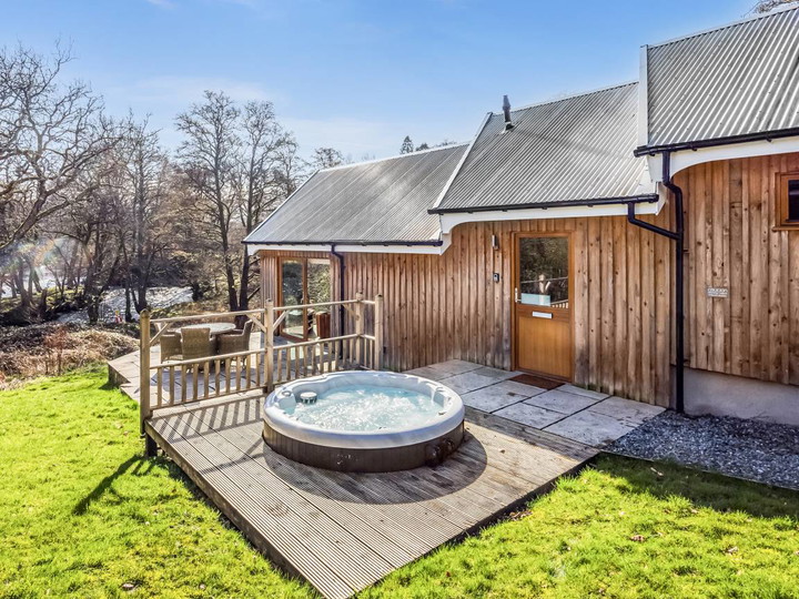 Cottage ∙ 2 Bedrooms ∙ 4 Guests - Killin