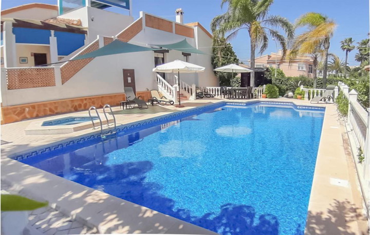 150 M² Maison De Vacances ∙ 3 Chambres ∙ 6 Personnes - Algorfa