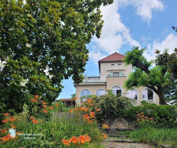 45 M² Gîte ∙ 1 Slaapkamer ∙ 2 Gasten - Romans-sur-Isère