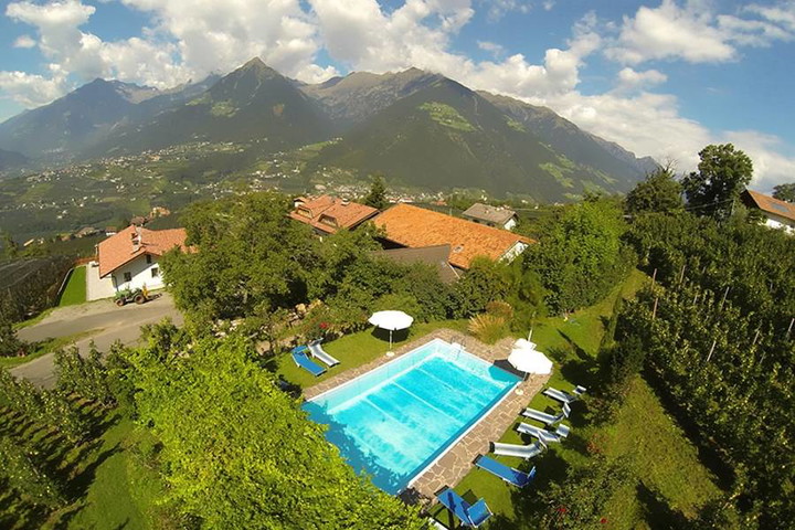 70 M² Farmhouse ∙ 2 Bedrooms ∙ 5 Guests - Merano