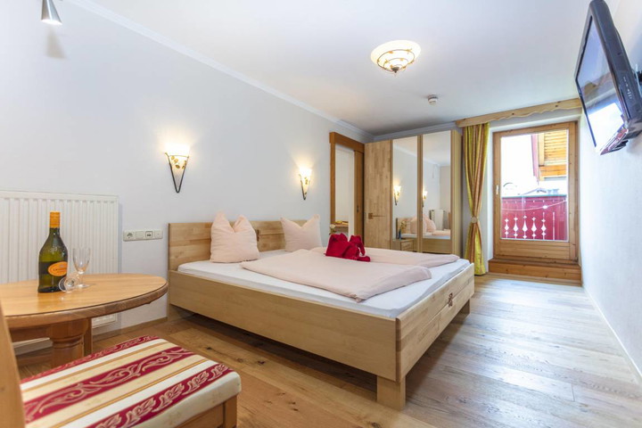 26 M² Hotel ∙ 2 Bedrooms ∙ 3 Guests - Samerberg