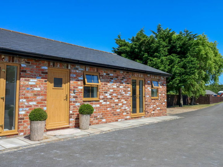 Cottage ∙ 3 Bedrooms ∙ 6 Guests - Darlington