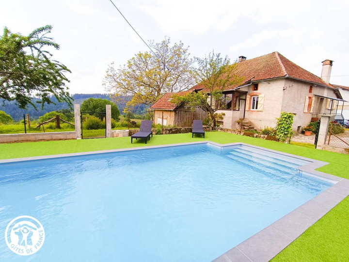 130 M² Gîte ∙ 4 Chambres ∙ 10 Personnes - Figeac
