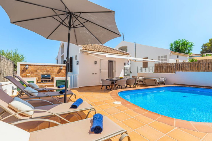 300 M² Ferienhaus ∙ 6 Schlafzimmer ∙ 12 Gäste - Magaluf