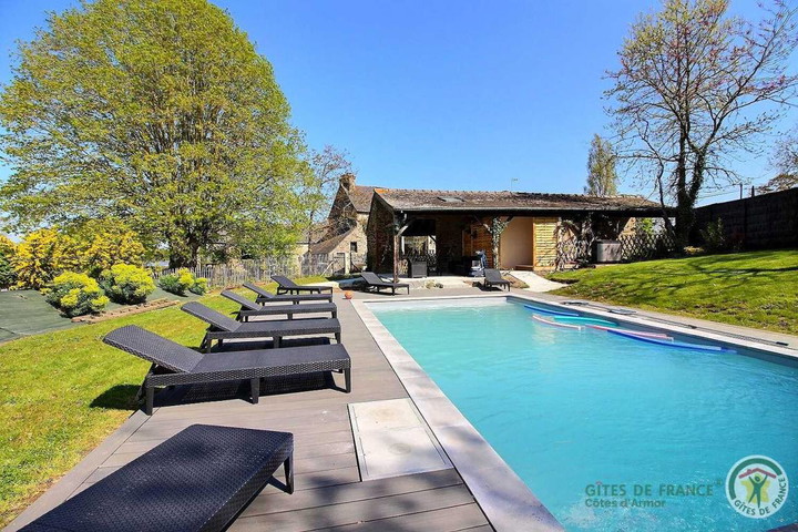400 M² Gîte ∙ 7 Chambres ∙ 15 Personnes - Lancieux