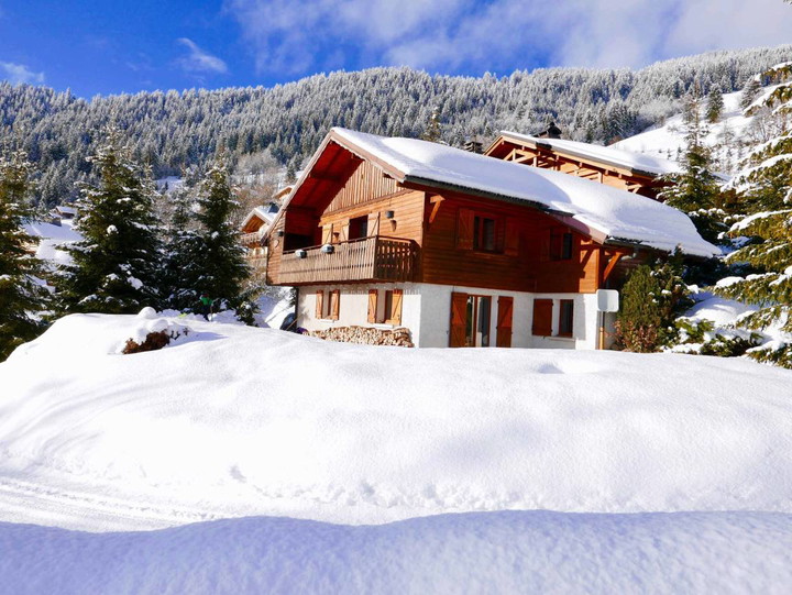 115 M² Chalet ∙ 4 Chambres ∙ 8 Personnes - Manigod