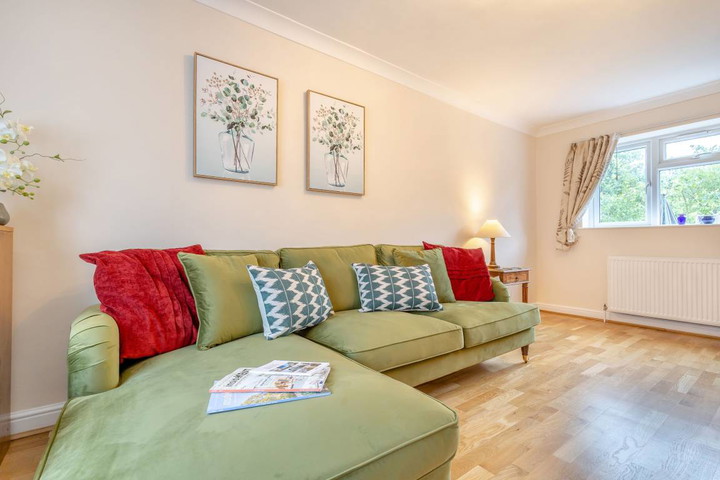Cottage ∙ 3 Bedrooms ∙ 5 Guests - Canterbury