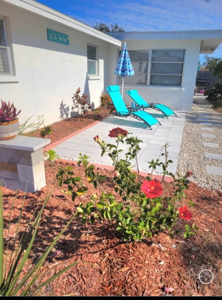 121 M² Cottage ∙ 2 Bedrooms ∙ 4 Guests - Venice Beach, FL