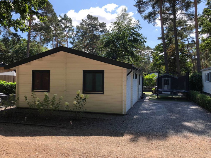 70 M² Chalet ∙ 3 Bedrooms ∙ 6 Guests - Eindhoven