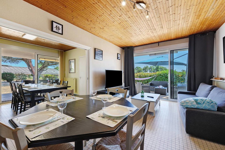 140 M² Cottage ∙ 4 Chambres ∙ 14 Personnes - Challans