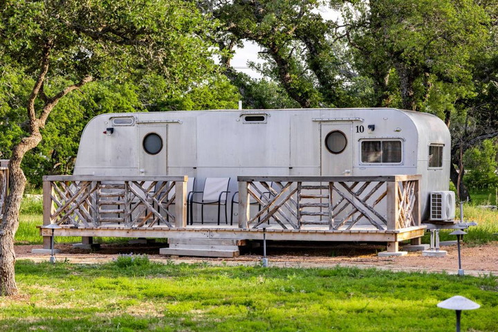 Caravan ∙ 1 Bedroom ∙ 2 Guests - Texas