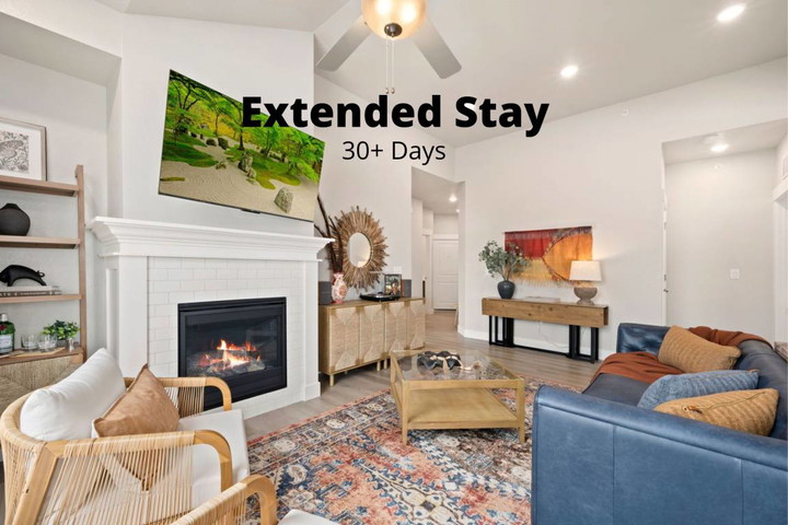 109 M² Condo ∙ 2 Bedrooms ∙ 4 Guests - Fort Collins, CO