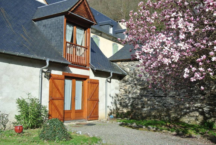 72 M² Gîte ∙ 2 Chambres ∙ 4 Personnes - Argelès-Gazost