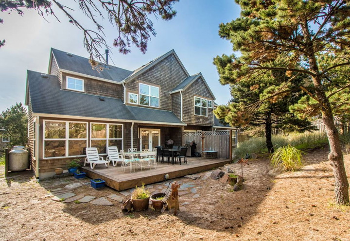 163 M² House ∙ 3 Bedrooms ∙ 8 Guests - Pacific City, OR