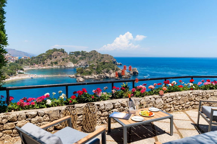120 M² Apartment ∙ 2 Bedrooms ∙ 5 Guests - Taormina