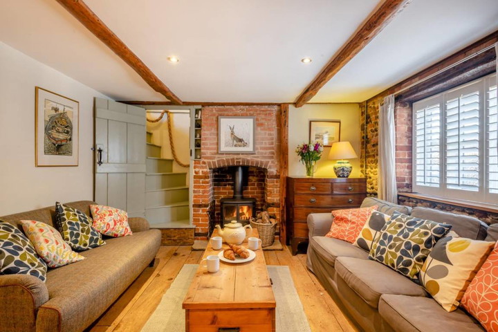 Cottage ∙ 2 Bedrooms ∙ 4 Guests - Blakeney