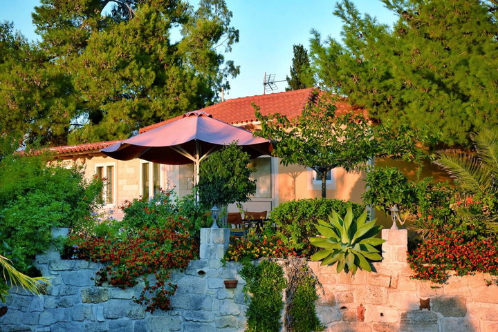 85 M² Cottage ∙ 2 Bedrooms ∙ 5 Guests - Cephalonia