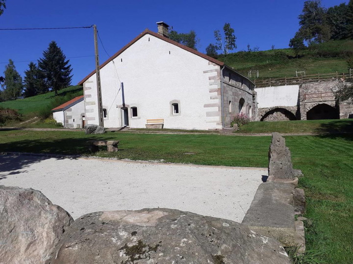 140 M² Cottage ∙ 3 Bedrooms ∙ 6 Guests - Alps