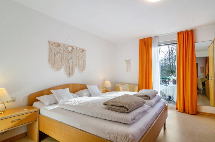 25 M² Studio Flat ∙ 2 Guests - Trossingen