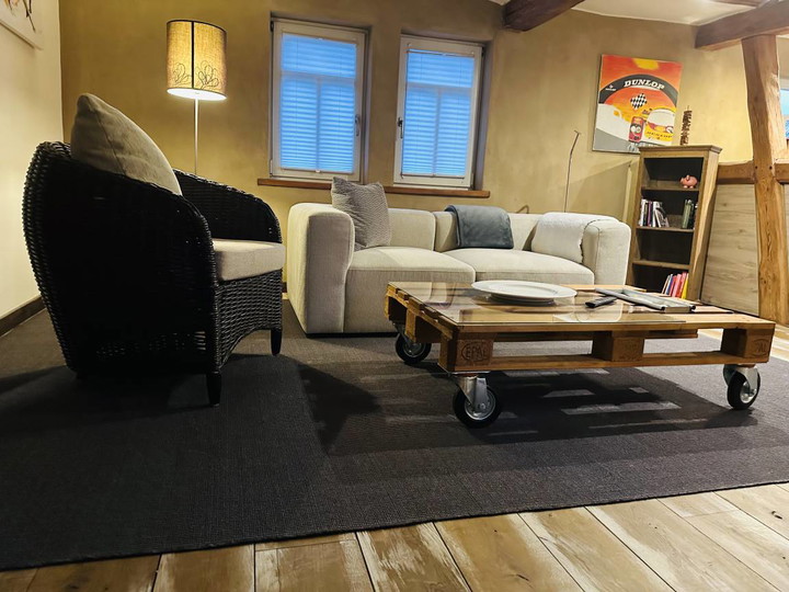 70 M² Ferienwohnung ∙ 1 Schlafzimmer ∙ 2 Gäste - Groß-Umstadt