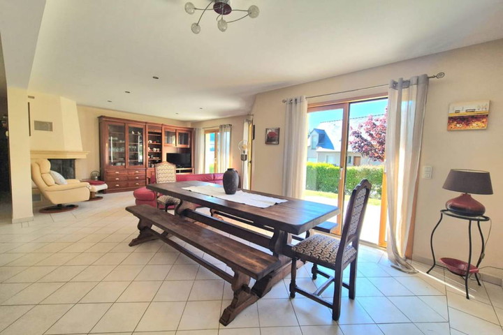 150 M² Casa ∙ 4 Habitaciones ∙ 8 Huéspedes - Combourg