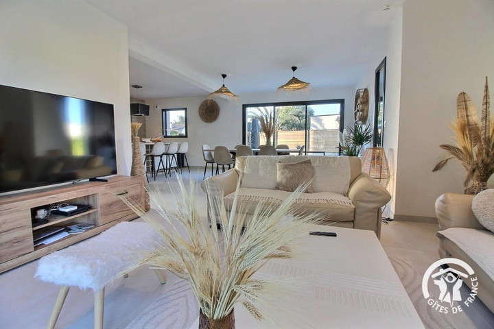 120 M² Gîte ∙ 4 Chambres ∙ 8 Personnes - Bretagne