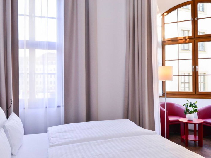 Hotel ∙ 1 Bedroom ∙ 2 Guests - Dresden